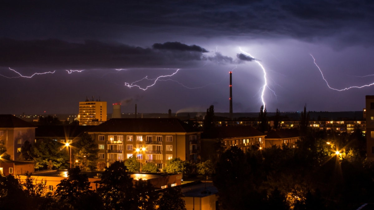 Jaké následky Vám zanechá zásah bleskem? | VědaŽivě.cz