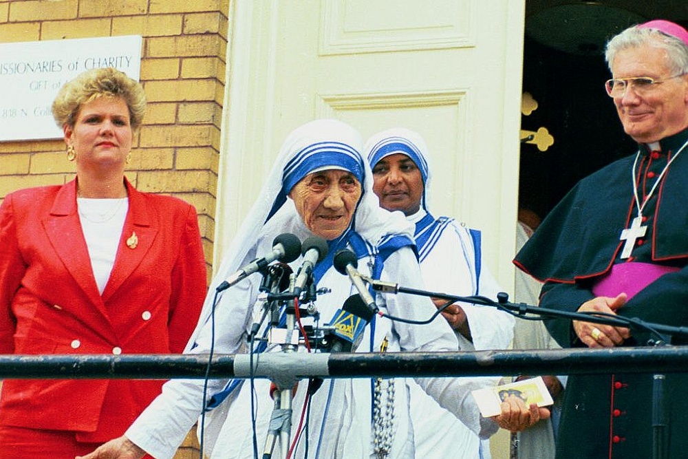 Oceňovanou Matku Terezu někteří lidé kritizují | VědaŽivě.cz