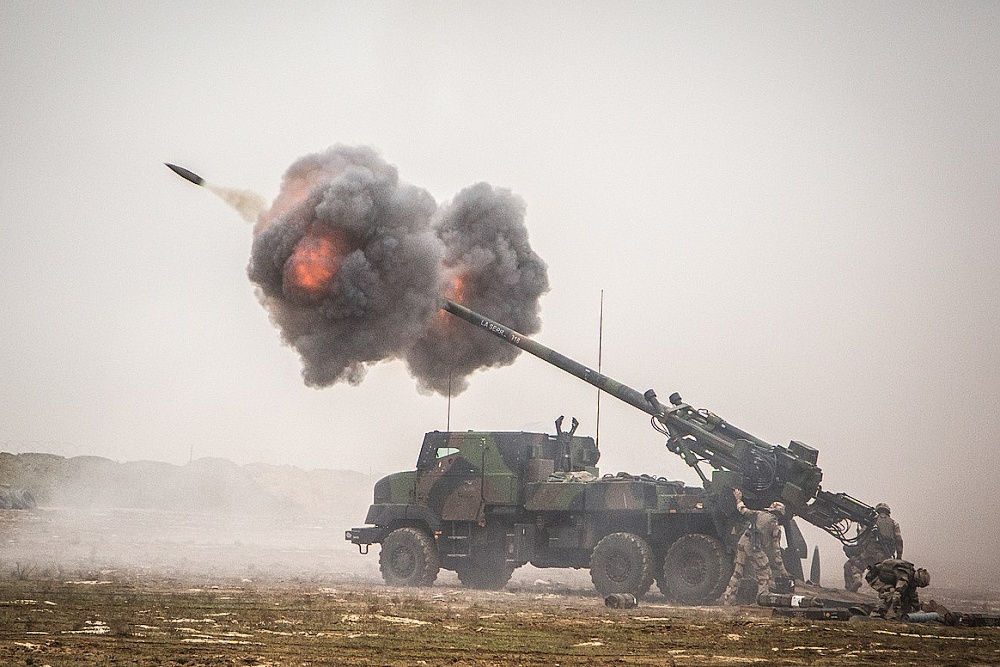 Houfnice CAESAR ukázaly sílu, české armáda jich chce víc